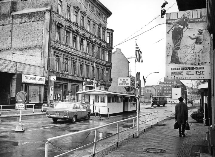 Checkpoint Charlie Museum